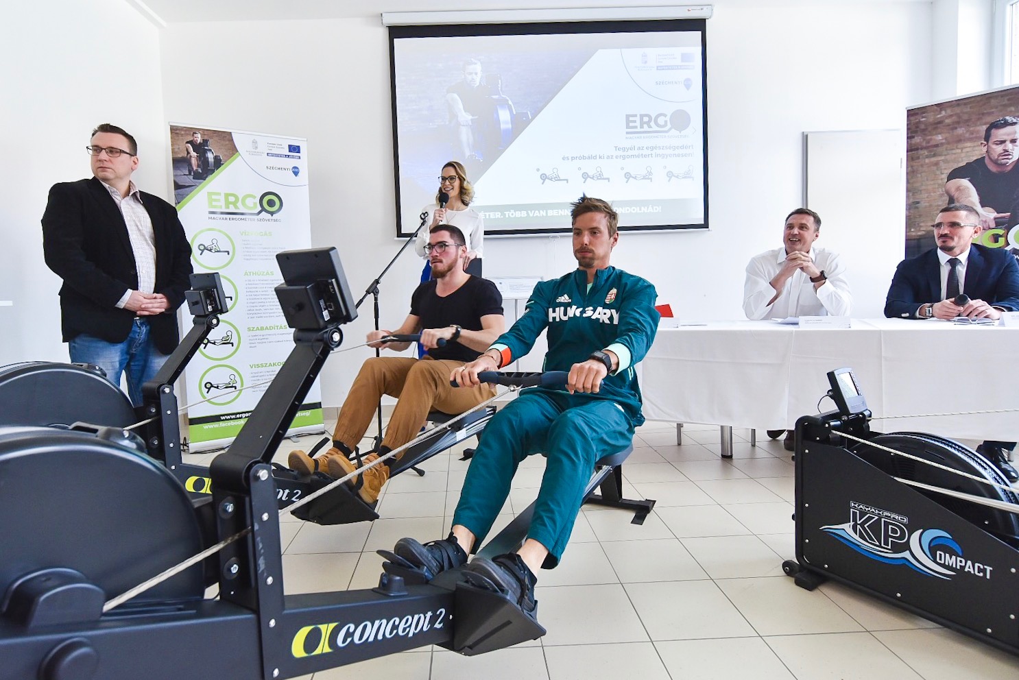 Így népszerűsítik az ergométert - Blikk