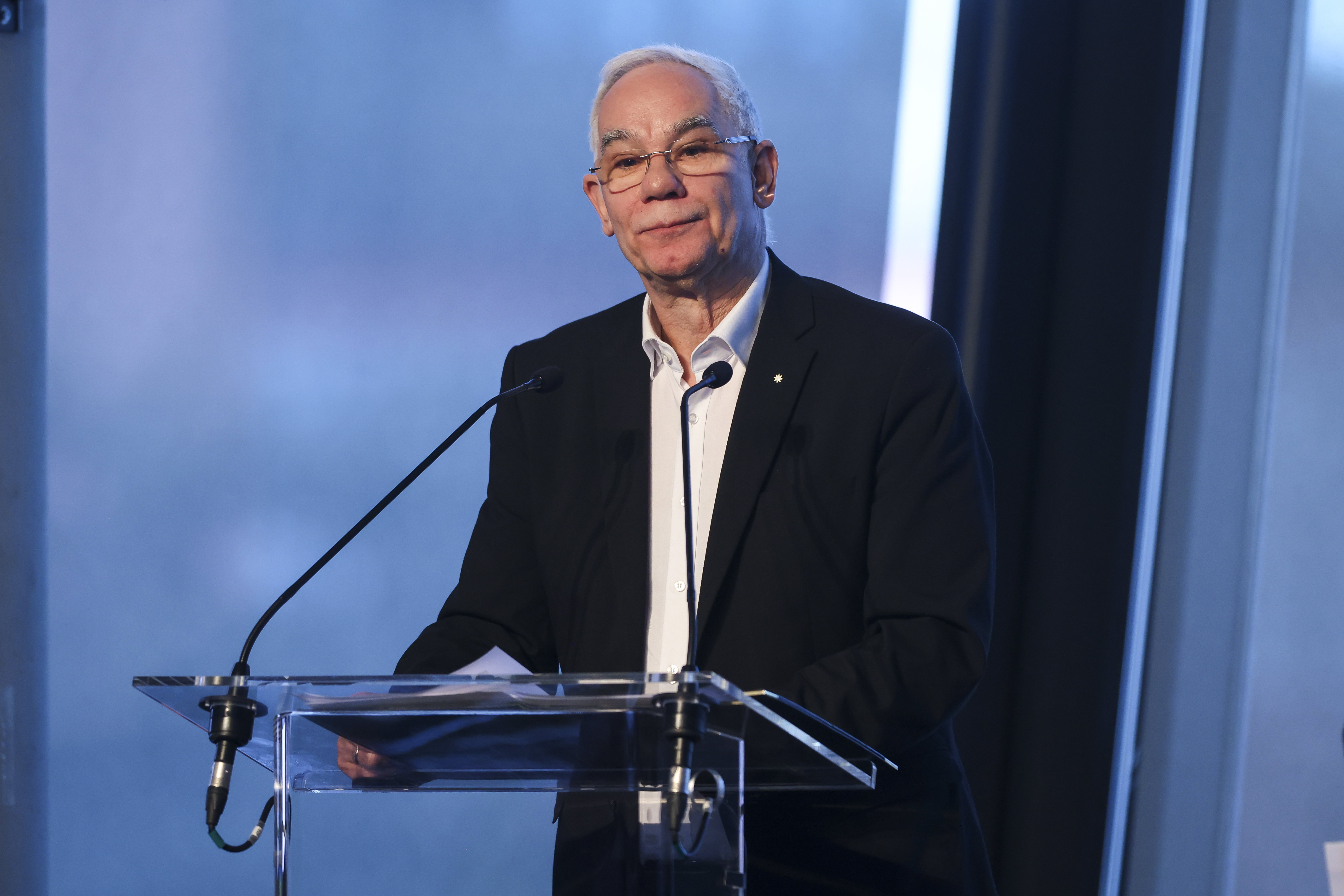 Balog Zoltán egy sáros, sötét erdőn át kerülte ki a kamerákat - Blikk