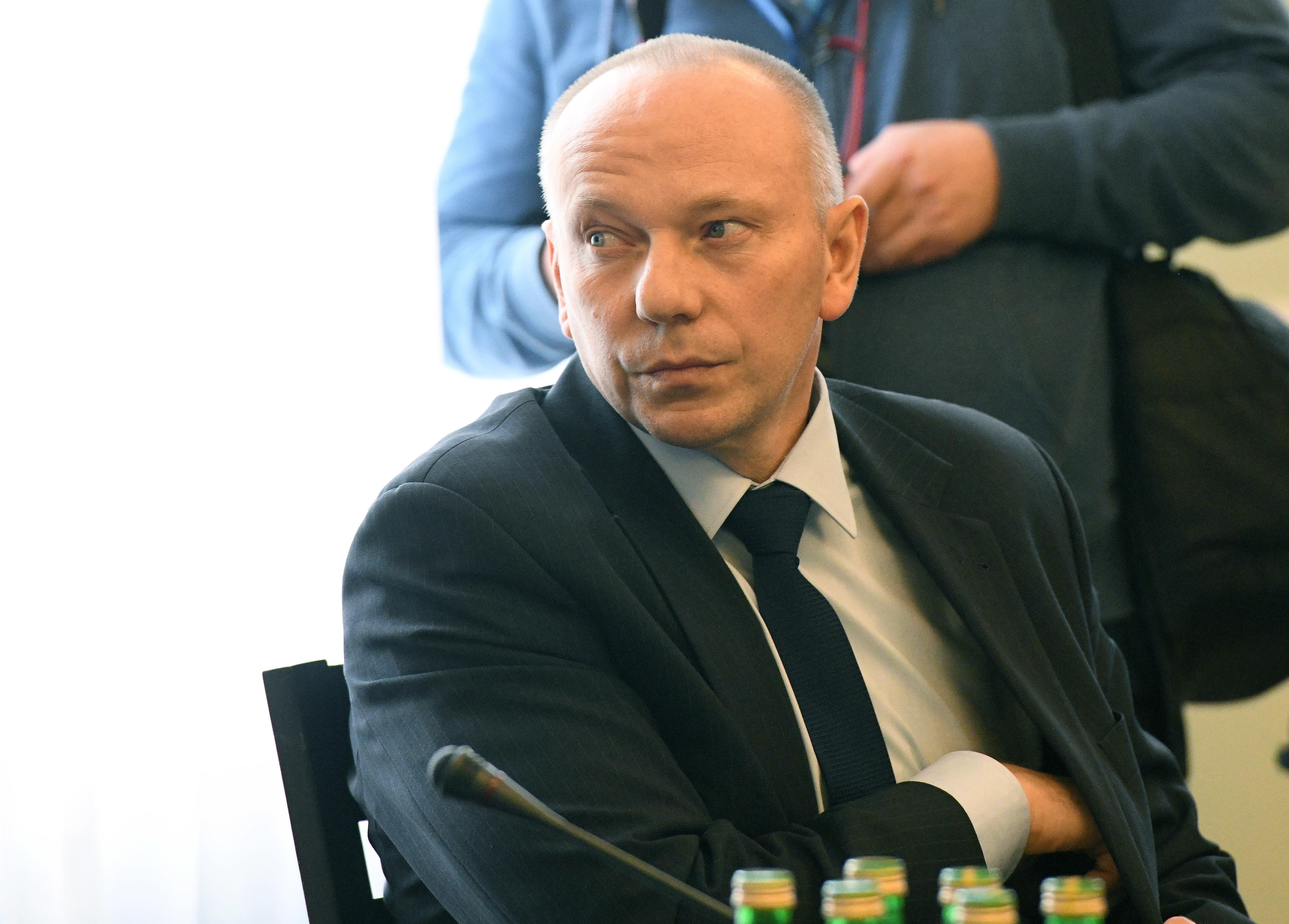 Generał Piotr Pytel zatrzymany. Antoni Macierewicz w ogniu krytyki ...