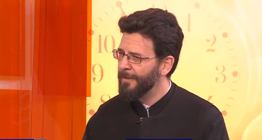 Đakon Stevan Jovanović otkriva da li je hrišćanski slaviti Noć veštica ...