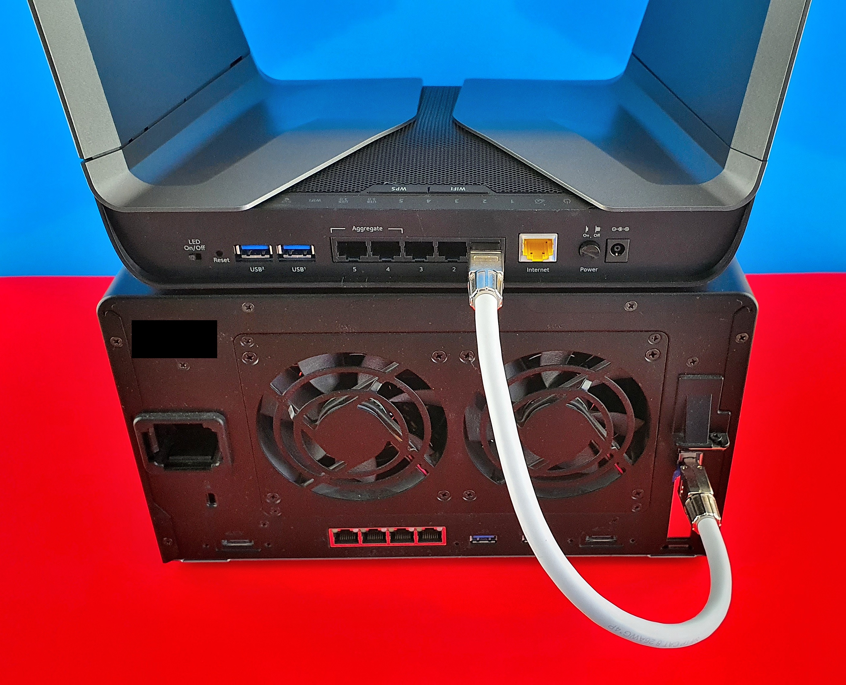 Netgear Nighthawk RAX80: Router mit Wifi-6 im Test | Heise online ...