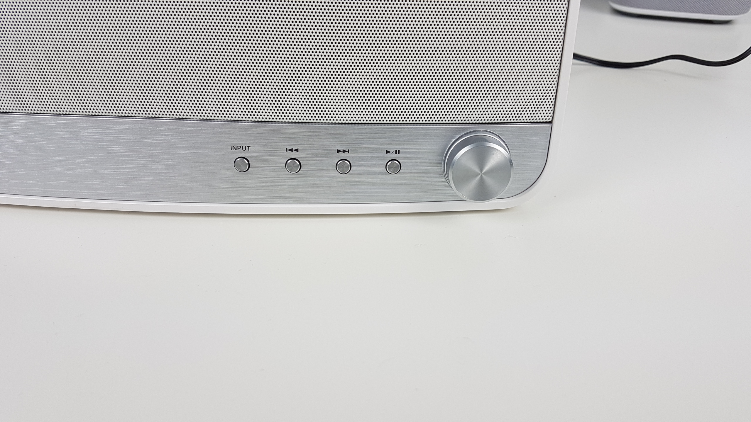 Pioneer MRX-3: Multiroom-Box mit FireConnect & Chromecast | Heise ...