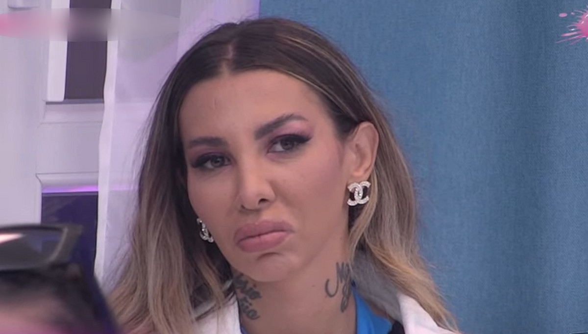 Asmin Durdžić priložio dokumenta u kojima piše da je Aneli Ahmić neudata