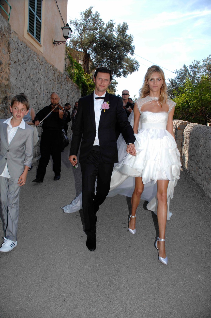 Bivša srpska snaja Anja Rubik zablistala u Veneciji - Žena.rs