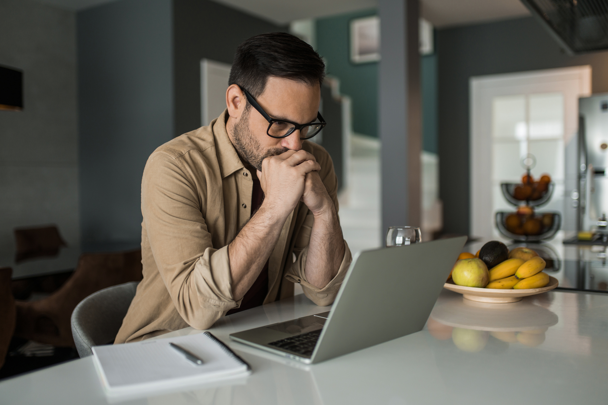 Az okosok lusták gondolkodni - Blikk