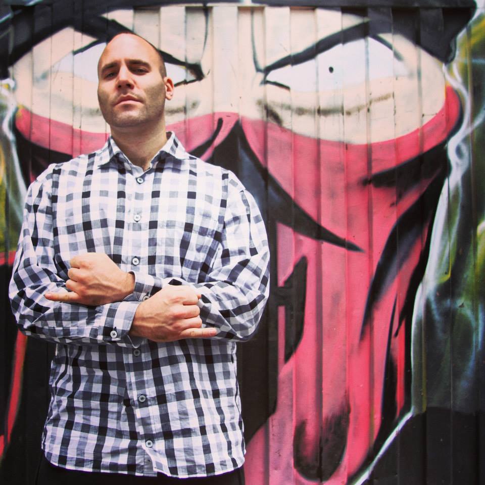 Ha meglátja, mi maradt ennek a rappernek a fejéből, ön is megdöbben ...