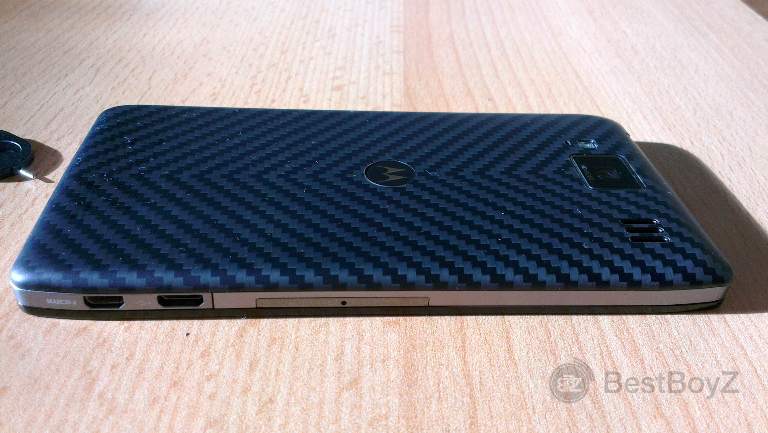 Test: Motorola RAZR HD | Heise online bestenlisten