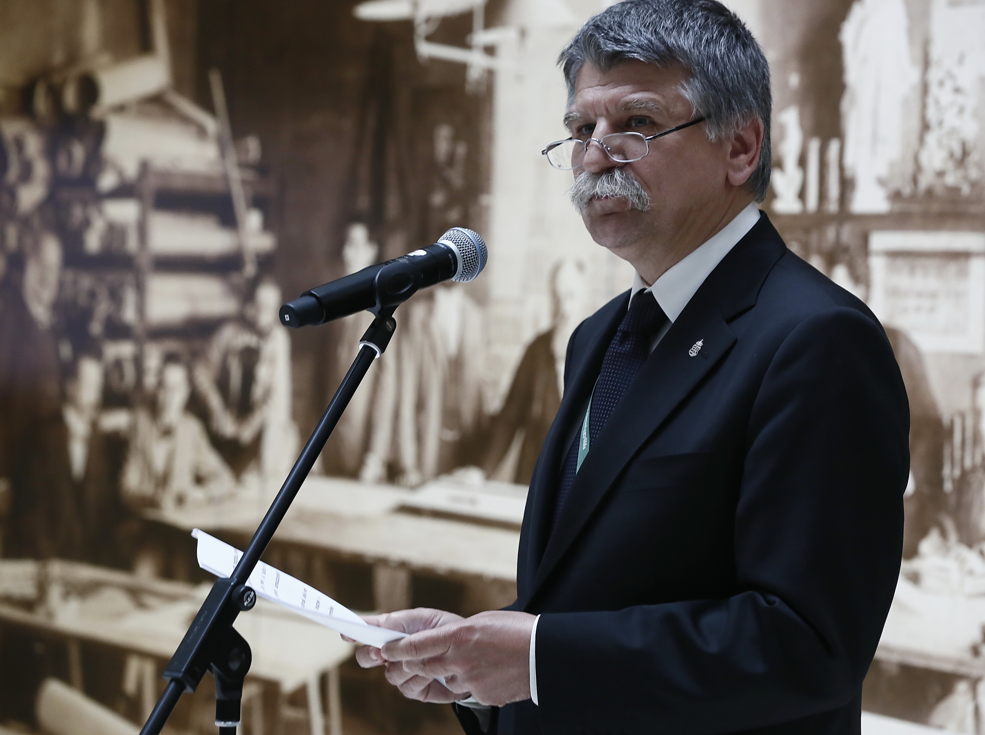 Kövér László: „vannak, akiknek érdekében áll provokálni a magyar ...