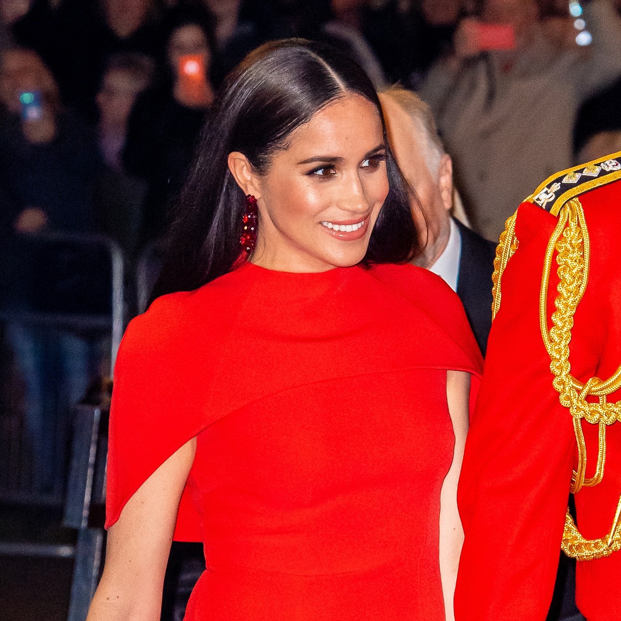 Megan Markl otkriće sav PRLJAV VEŠ kraljevske porodice u intervjuu ...