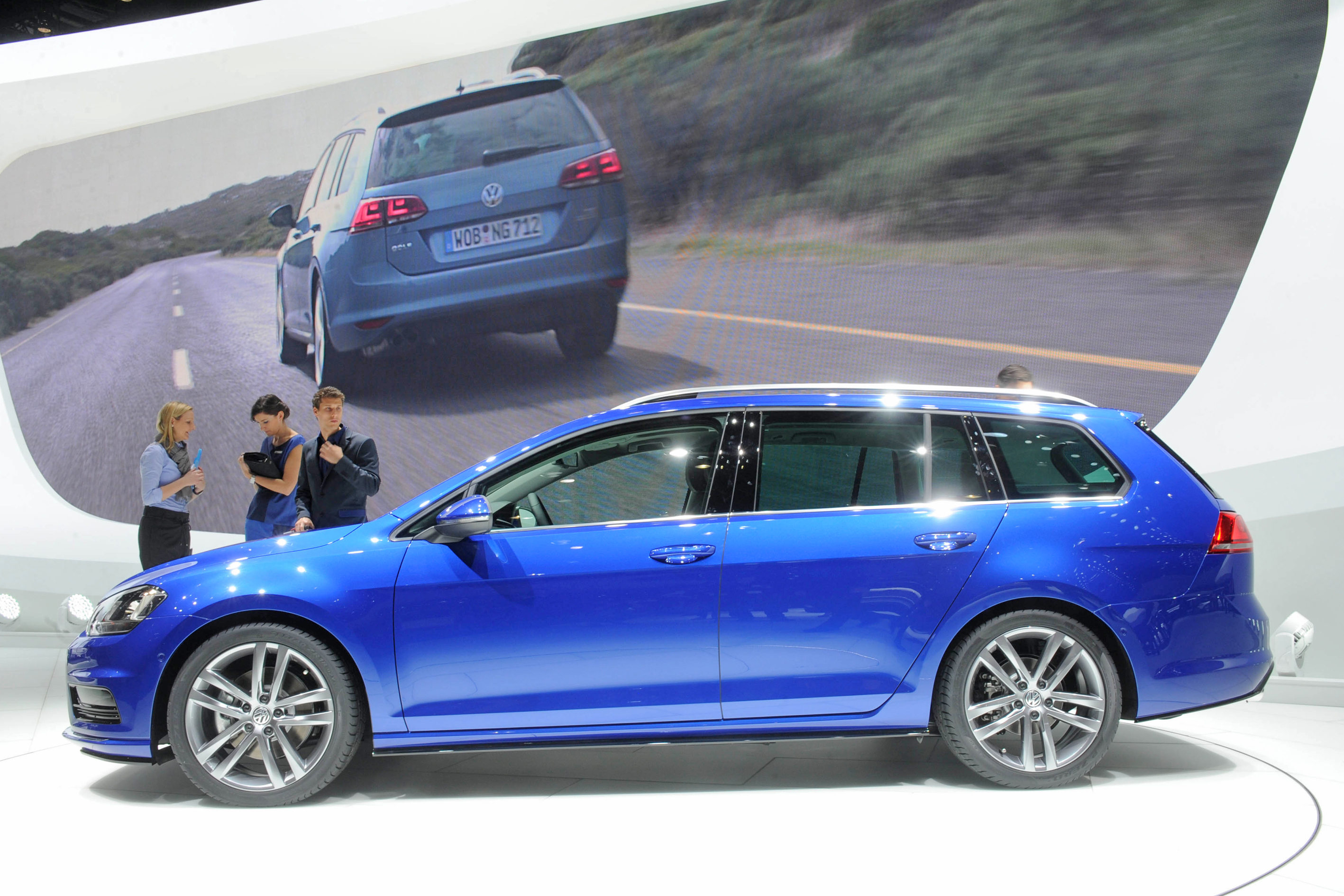 Premierowe zdjęcia! Nowe kombi Volkswagena, czyli golf w wersji ...