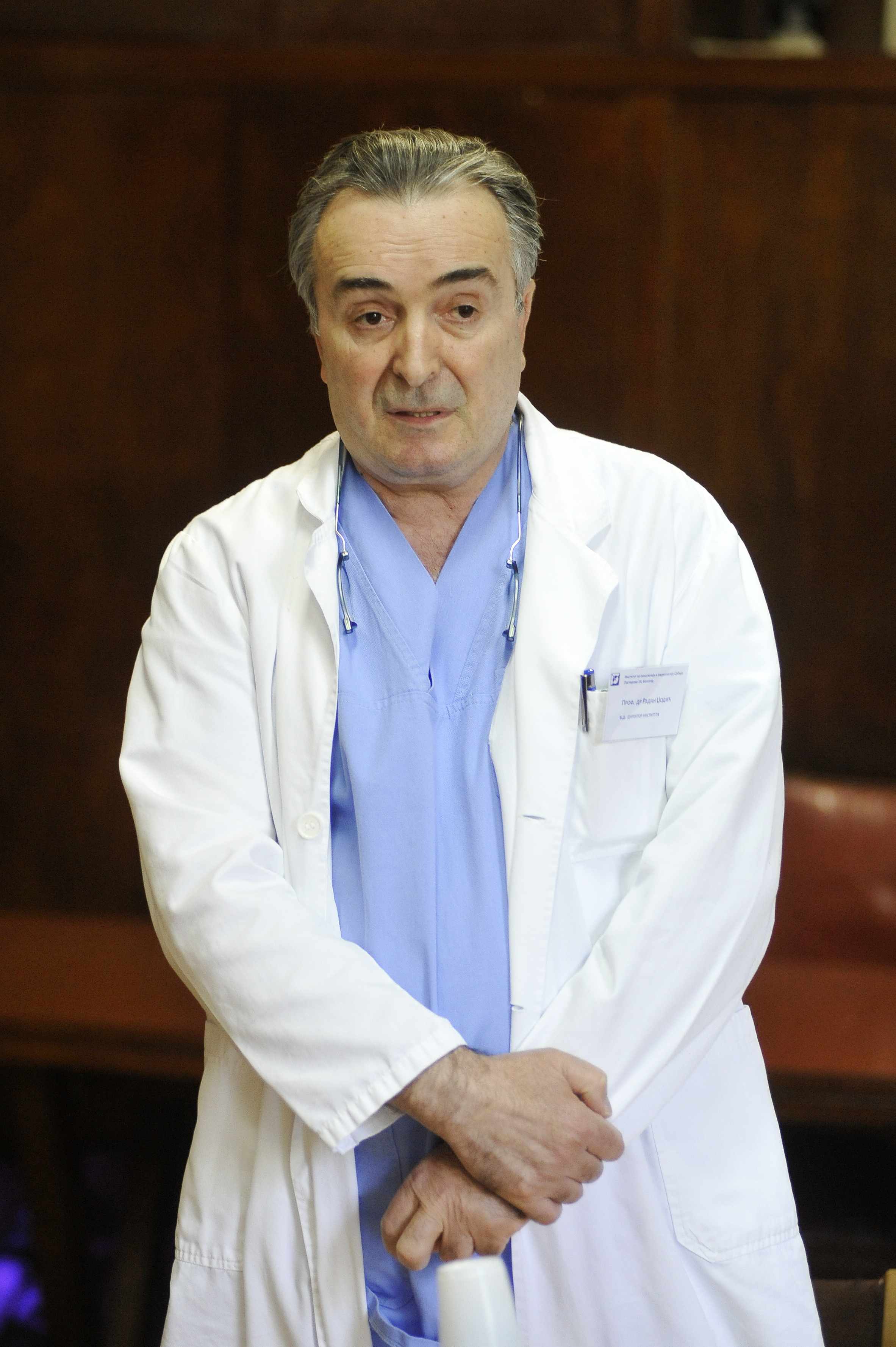 Pomno se slušao svaki savet dr Radana Džodića: Otišao je veliki lekar ...