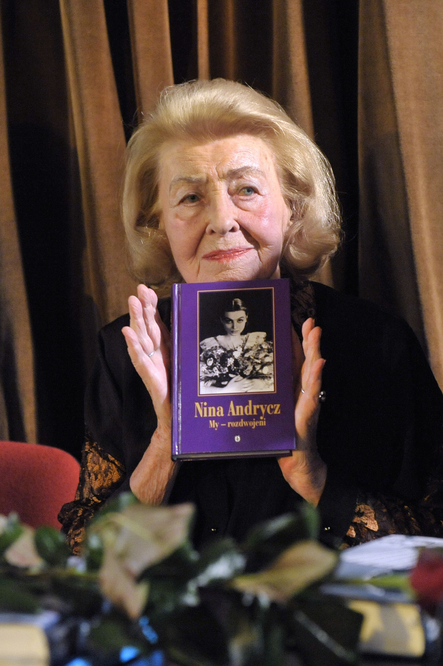 Nina Andrycz - królowa polskiej sceny nie żyje [ZDJĘCIA] - Dziennik.pl
