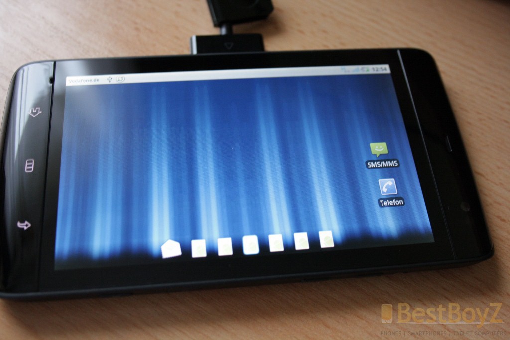 Review: Dell Streak mit Android OS 2.2 Froyo und Dell Stage | Heise ...