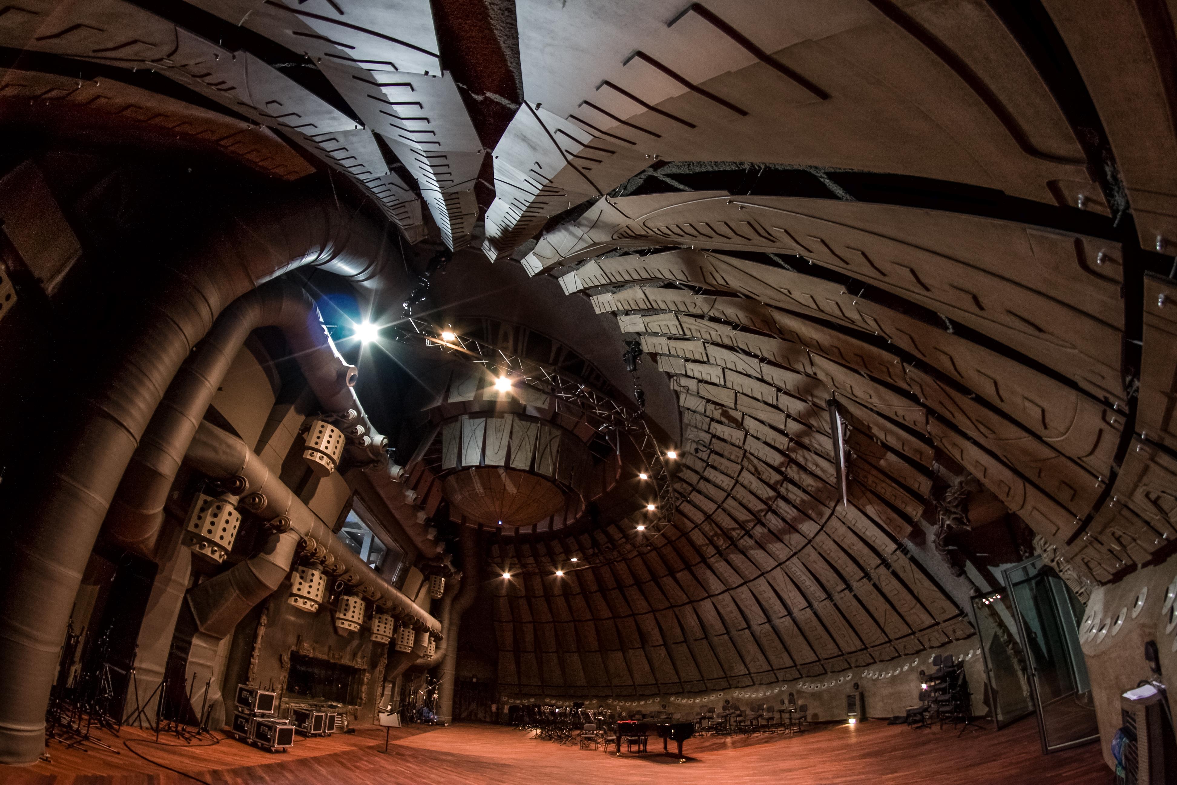 Alvernia Studios. Studio filmowe Stanisława Tyczyńskiego - Biznes ...