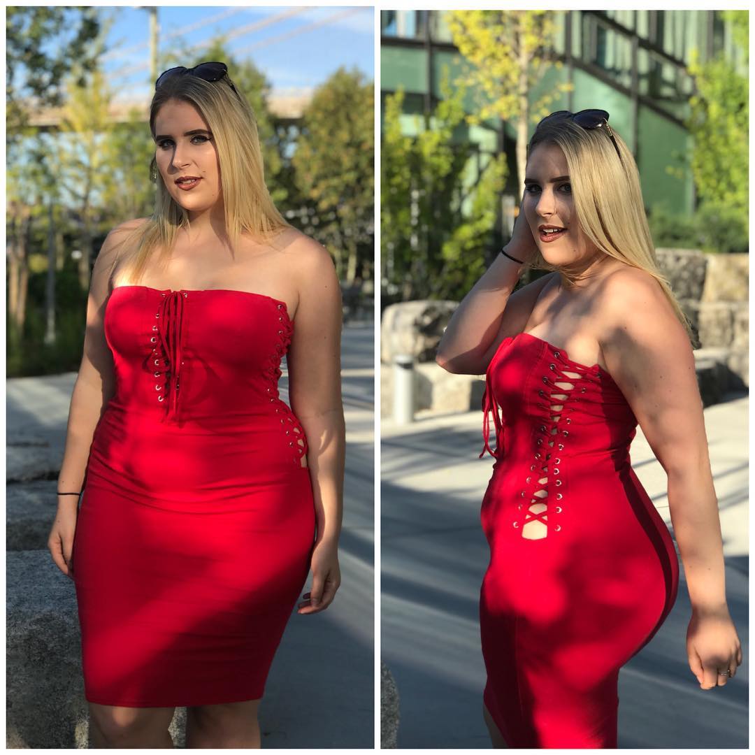 Atrakcyjna modelka plus size. Jest piękna, a jej stylizacje robią ...