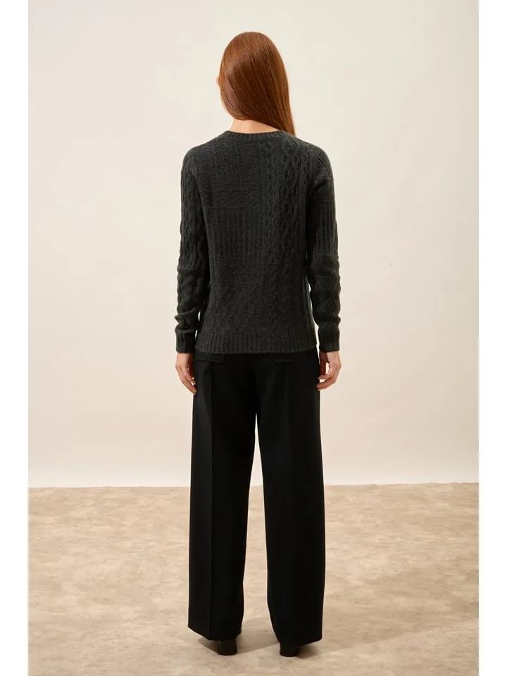 Just Cashmere Kaszmirowy sweter "Amala" w kolorze antracytowym - Lamoda.pl