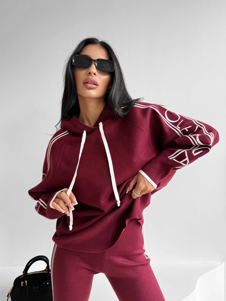 Komplet damski OLAVOGA LAROSE 2025 bordo - Lamoda.pl