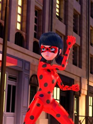 Miraculum: Biedronka i Czarny Kot 5, odc. 5: Iluzja