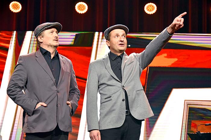 Kabaret na żywo, odc. 141: Kabaret Moralnego Niepokoju. Za długo ...
