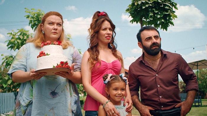 Szaleni sąsiedzi, odc. 3