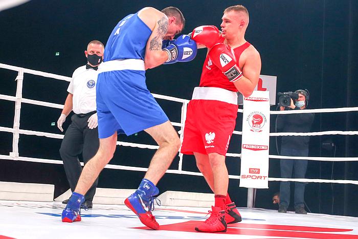 Boks: Rocky Boxing Night w Żukowie - waga ciężka: Mateusz Polski - Luis ...