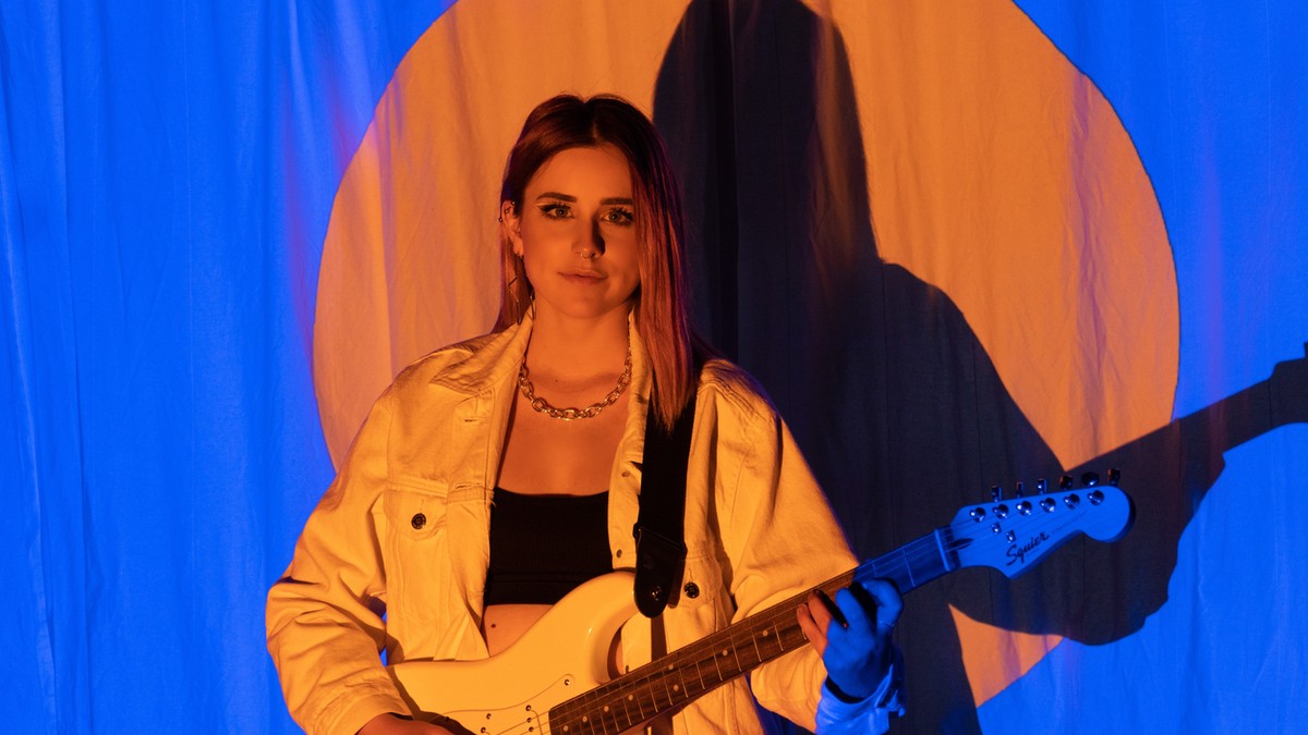 A minden nehézséget legyőző kapcsolatokról szól B. Nagy Réka új dala ...