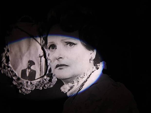 Životna drama Rahele Ferari