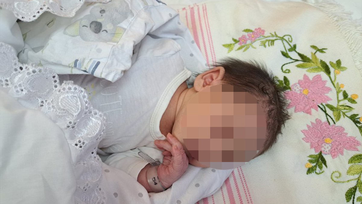 Ovo je prva beba rođena na Božić u Šapcu i dobila je ovo moćno ime puno ...