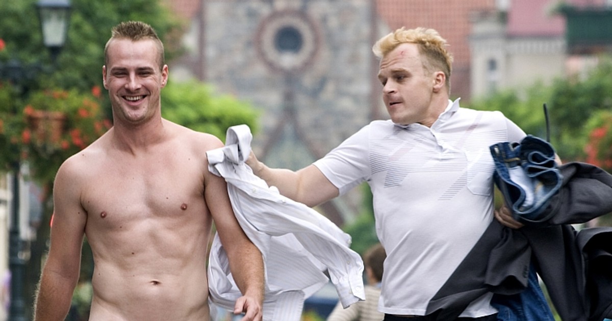 Goły Małaszyński na zakończenie Festiwalu - Plejada.pl