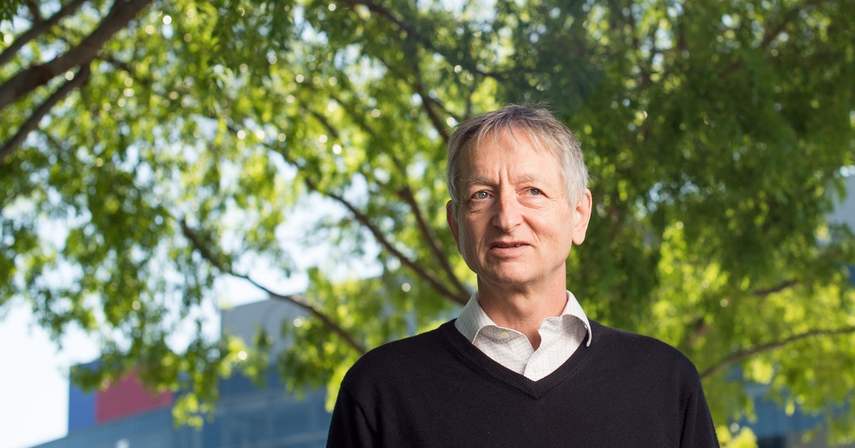 The Godfather of AI says there's a key difference between OpenAI and ...