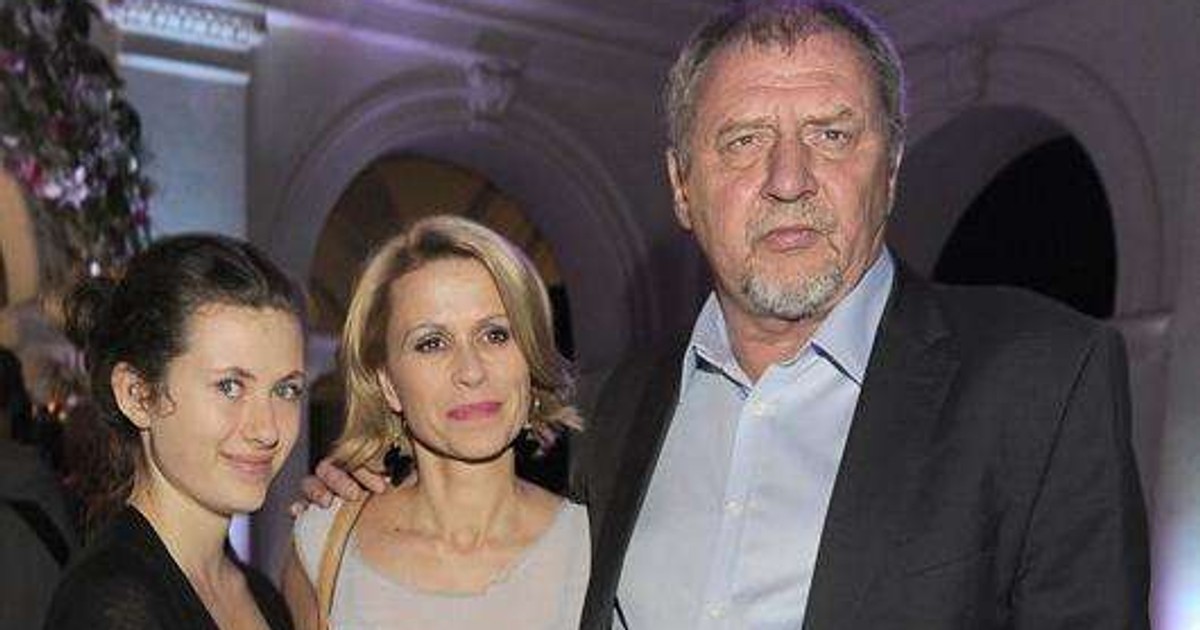 Grabowski z żoną i pasierbicą. Foto