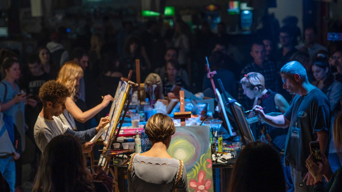 Umetnička bitka u tri čina: Art Battle performans u slikanju uživo u ...