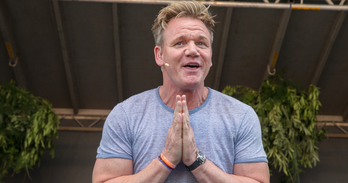 57-letni Gordon Ramsay po raz szósty został ojcem. Pokazał zdjęcie ...