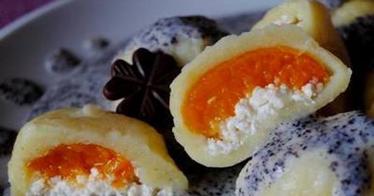 Barackos-túrós gombóc máköntettel recept