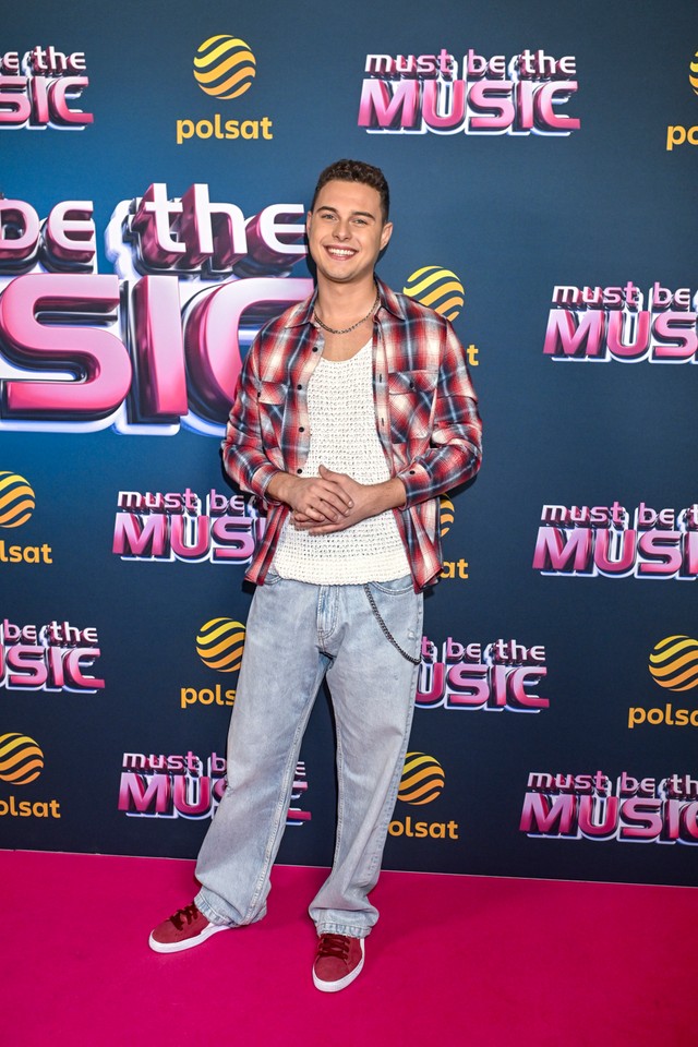 Natalia Szroeder w "Must be the Music" nie bała się złudzenia nagości ...