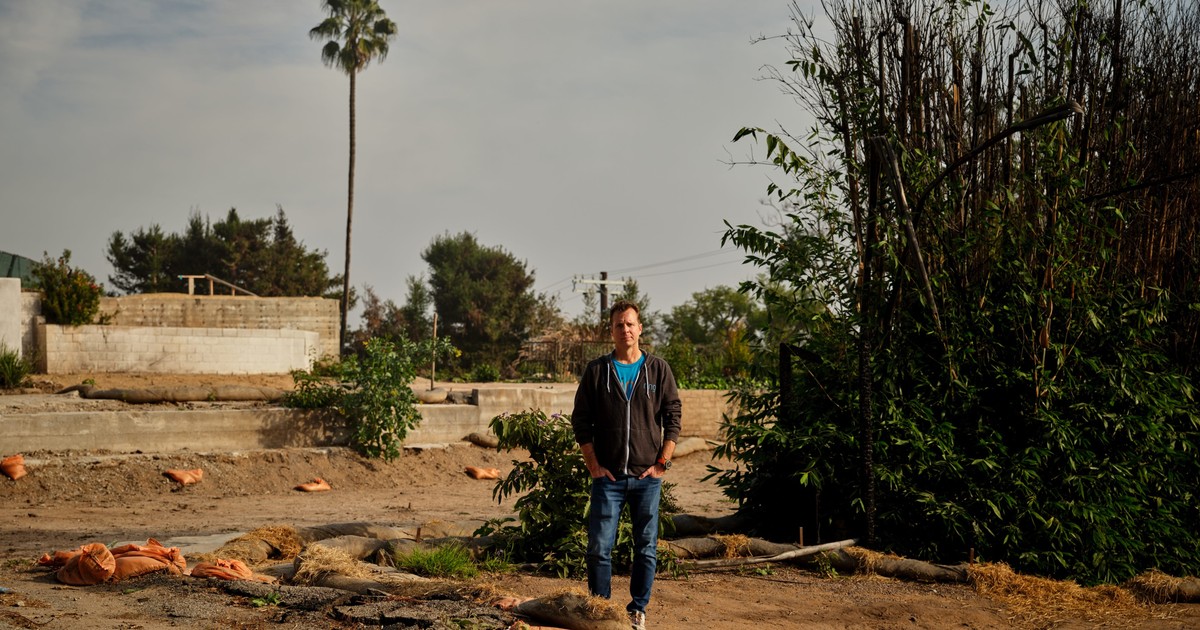 The garage where Jamie Siminoff founded Ring burned in the LA fires ...