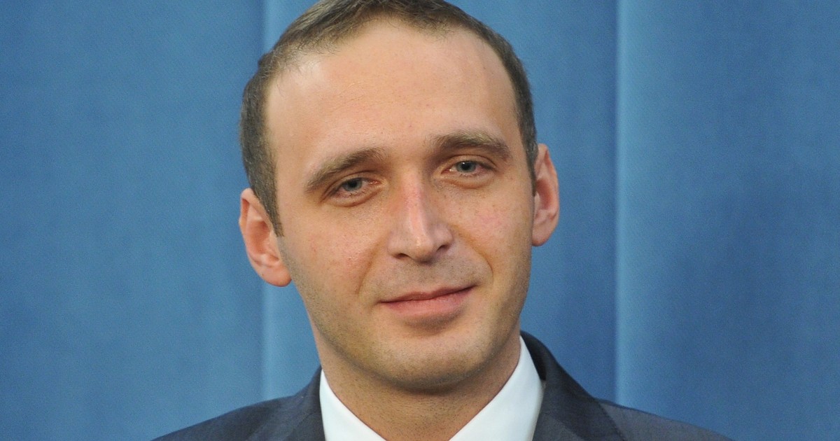 Poseł skazany za sikanie na ulicy!