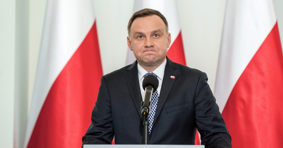 Szymon Hołownia zdradził szczegóły. O kim pisał tu prezydent Duda?