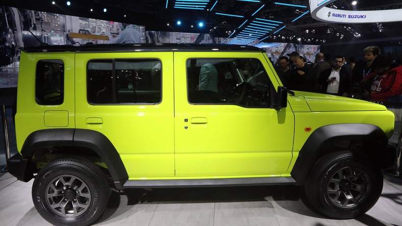 Oto nowy Suzuki Jimny 5d! Nie tylko druga para drzwi robi różnicę ...
