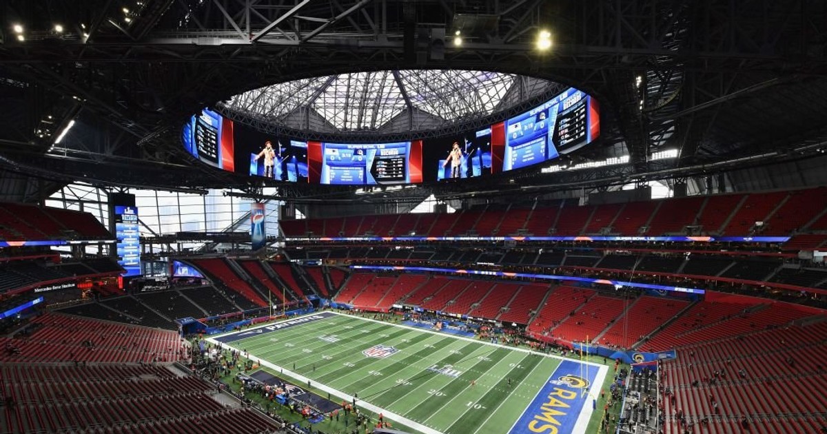 SUPER BOWL LIII: We are tracking the big plays and moments everybody ...