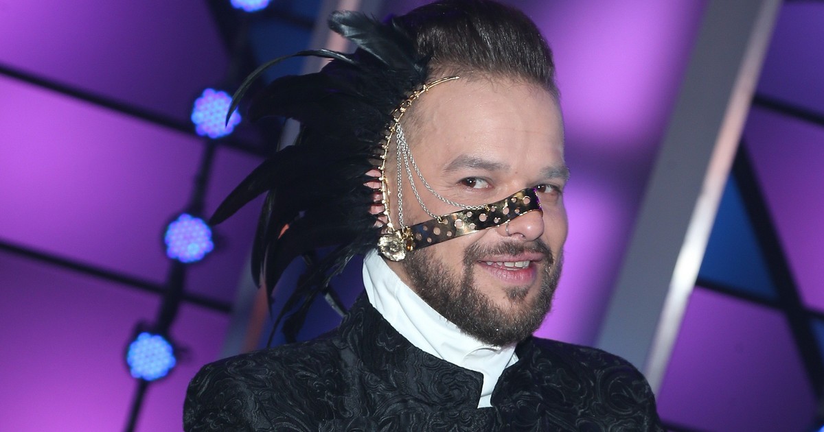 Michał Piróg i jego niecodzienne stylizacje. Klasyka to nuda! - Plejada.pl