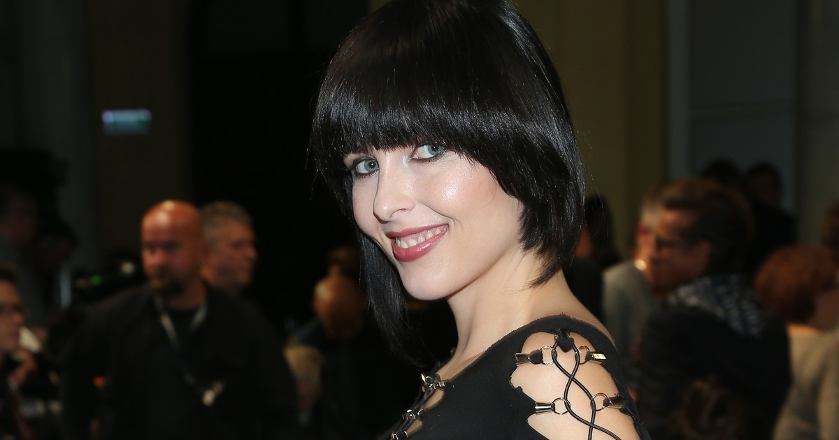 Ramona Rey powraca z nowym, podwójnym klipem. "Lesbijska miłość w ...