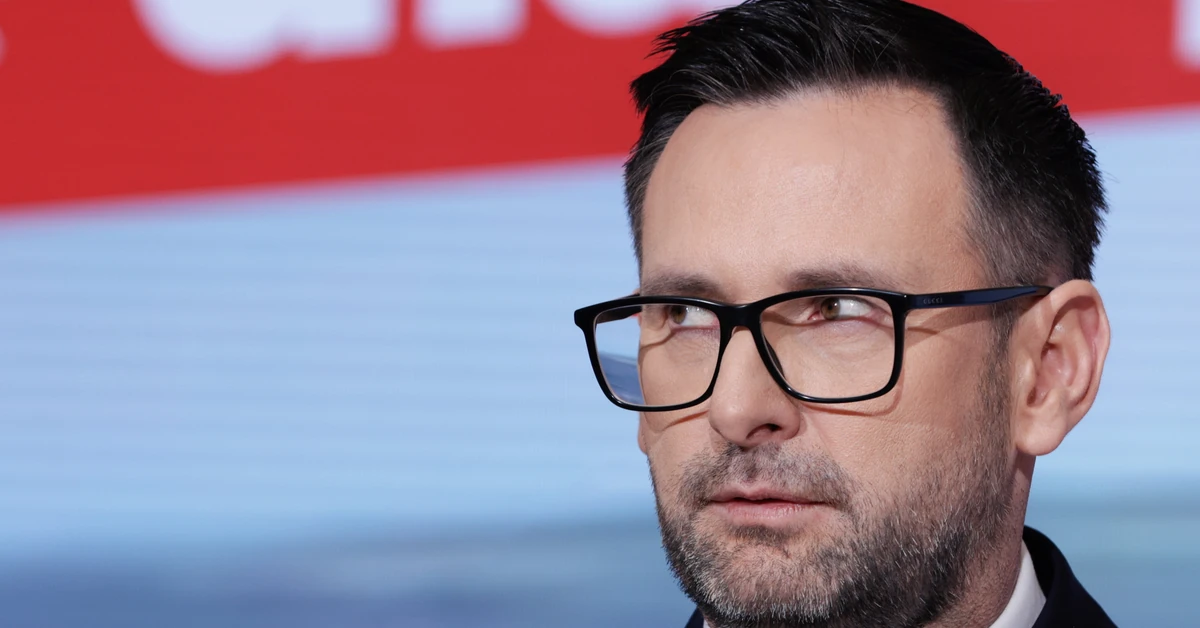 Dziennikarze ustalili, gdzie przebywa Obajtek. Były prezes Orlenu sam się zdradził - Dziennik.pl