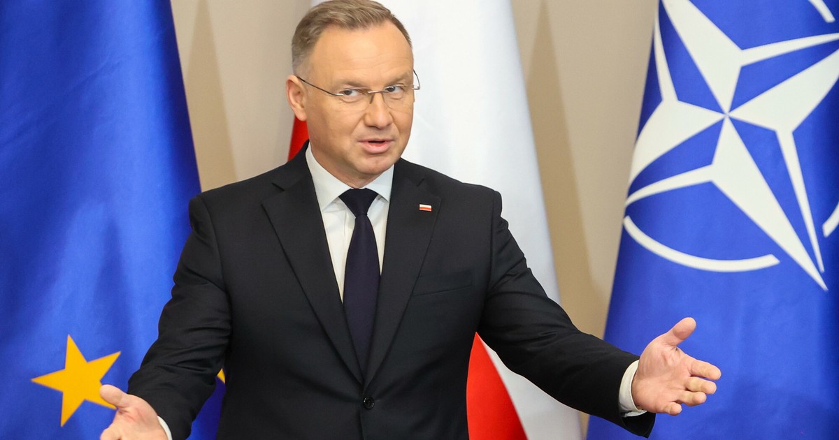 Kiepskie wieści dla Andrzeja Dudy. Polacy nie wróżą mu partyjnego sukcesu [SONDAŻ]