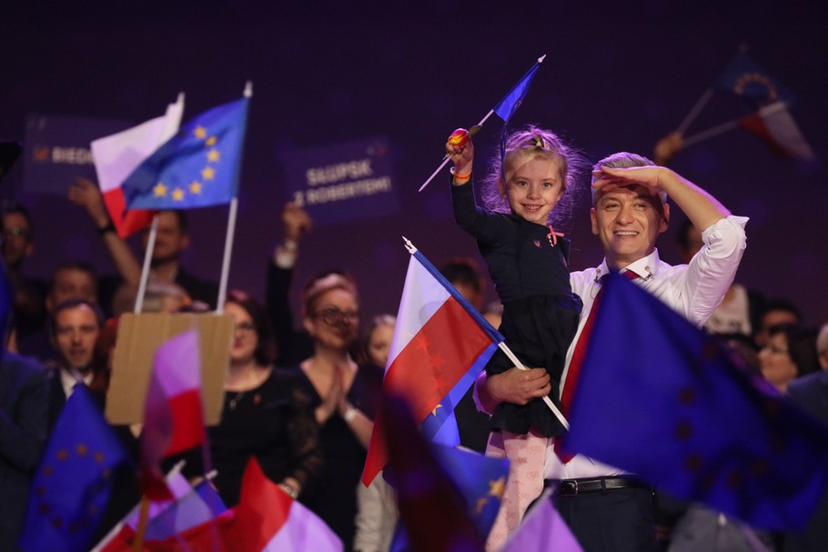 Co partia Roberta Biedronia może zmienić na polskiej scenie politycznej? - Opinie - Newsweek.pl