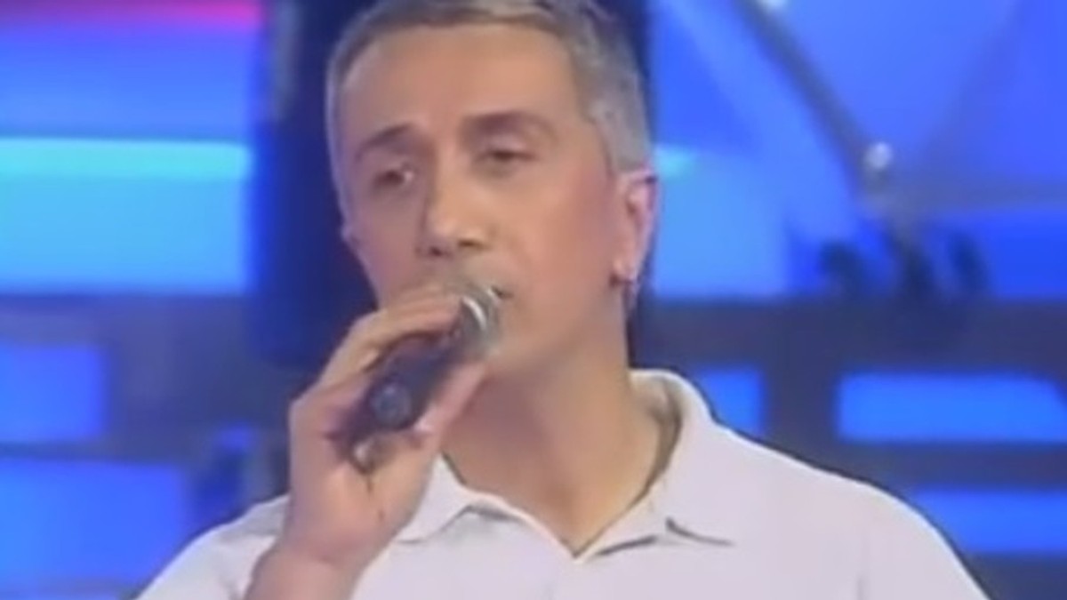 DANAS JE 16 GODINA OD SMRTI ROĐE RAIČEVIĆA Pevač za kojem su žene ...