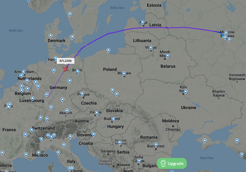 Polska zamknęła przestrzeń lotniczą dla Rosji, kuriozalna trasa lotu ...