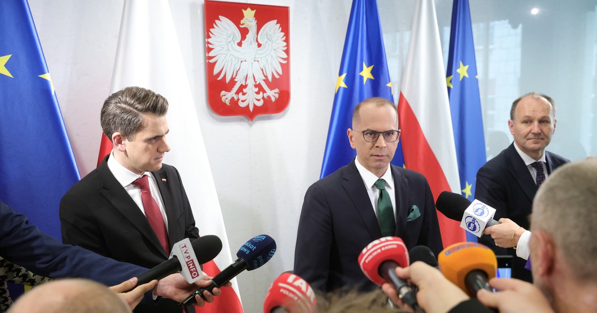 Posiedzenie komisji śledczej do spraw afery wizowej - Wiadomości