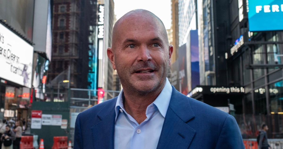 Mystery solved: Amazon is the prospective tenant in talks with data ...
