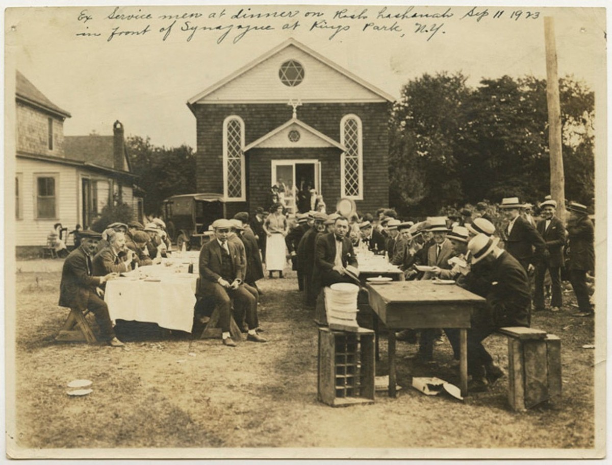 Kako su ljudi pre 100 godina zamišljali da će izgledati život u 2023 ...